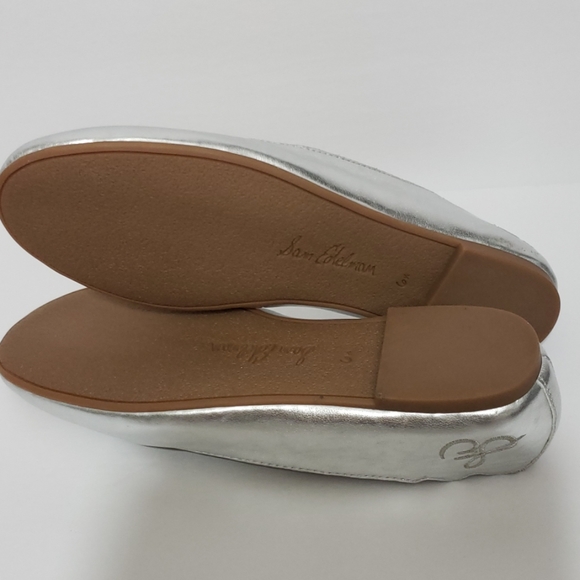 Sam Edelman | Shoes | Sam Edelman Fennegan Silver Metallic Flats 65 Euc ...